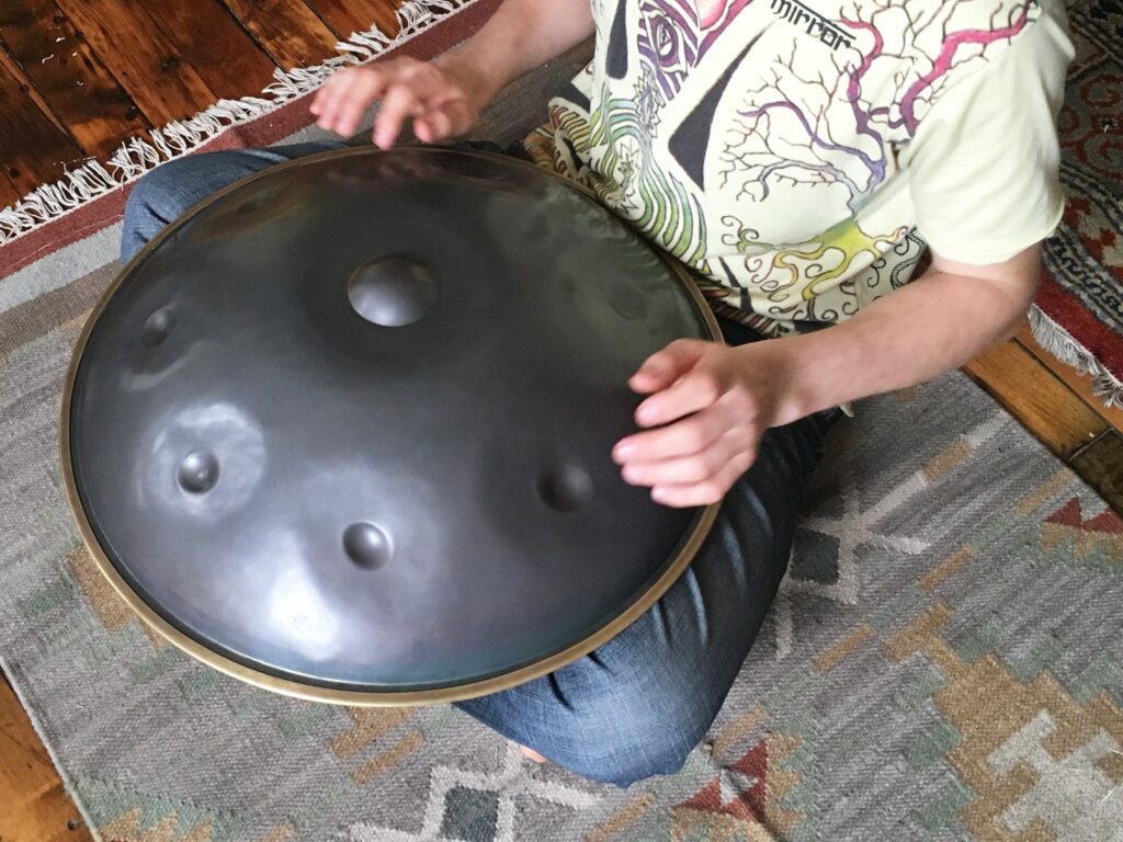 What is a Handpan (and why they don't want you to call it a Hang Drum ...